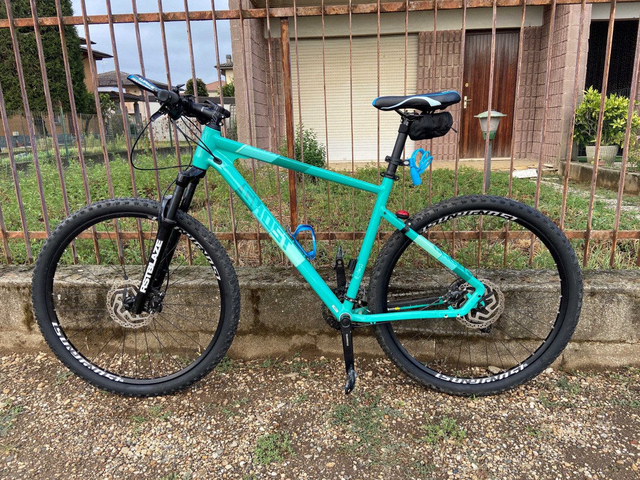 Ghost Kato 29 used in xl | buycycle