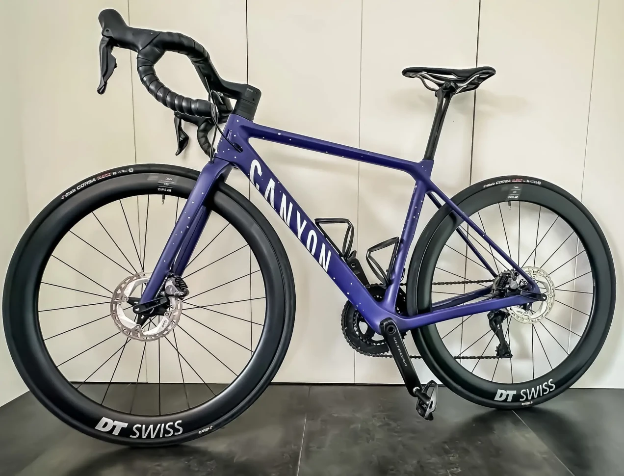 Canyon Ultimate CF SL 8 WMN Aero usato in XS | buycycle