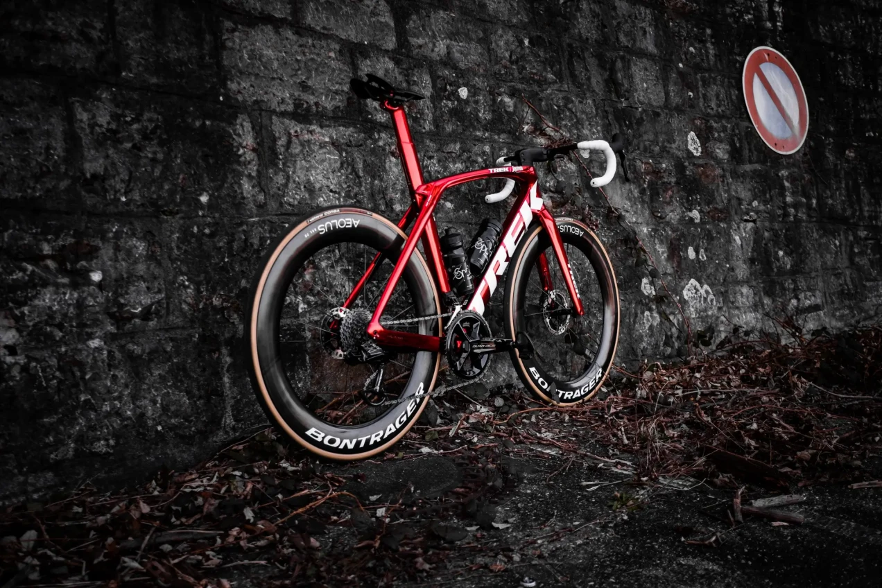 Trek Madone SLR 9 Gen 6 Project One Chroma brugt i 56 cm | buycycle