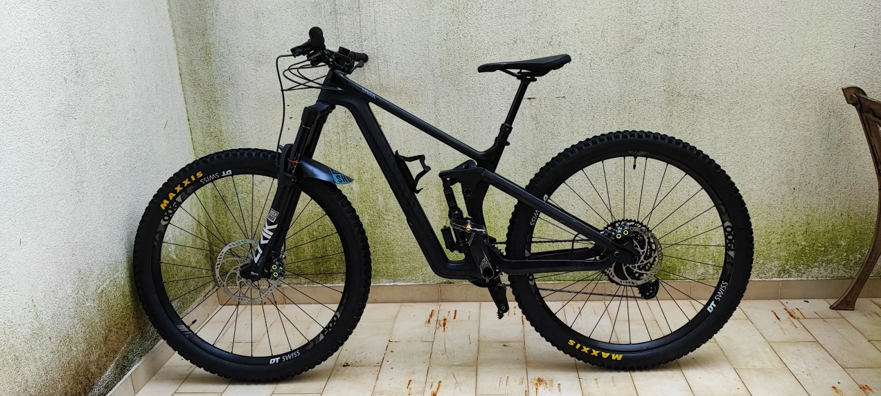 Canyon Strive CF 7 used in s | buycycle