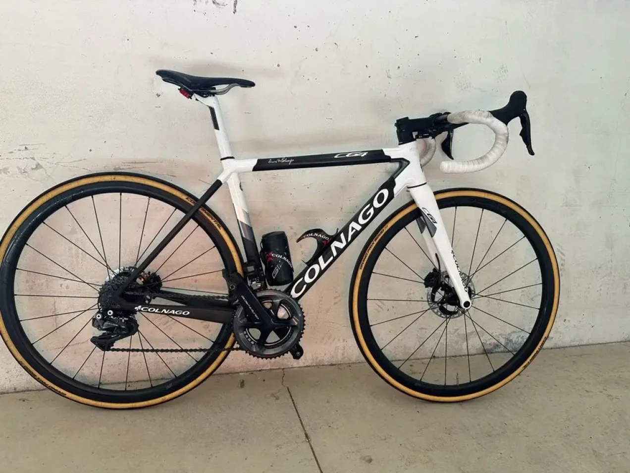 Colnago colnago c64 50s used in 54 cm | buycycle