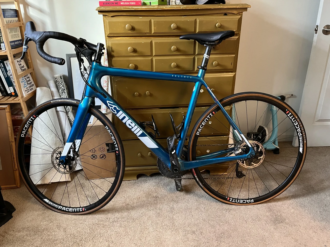 Cinelli Veltrix Disc used in 56 cm | buycycle