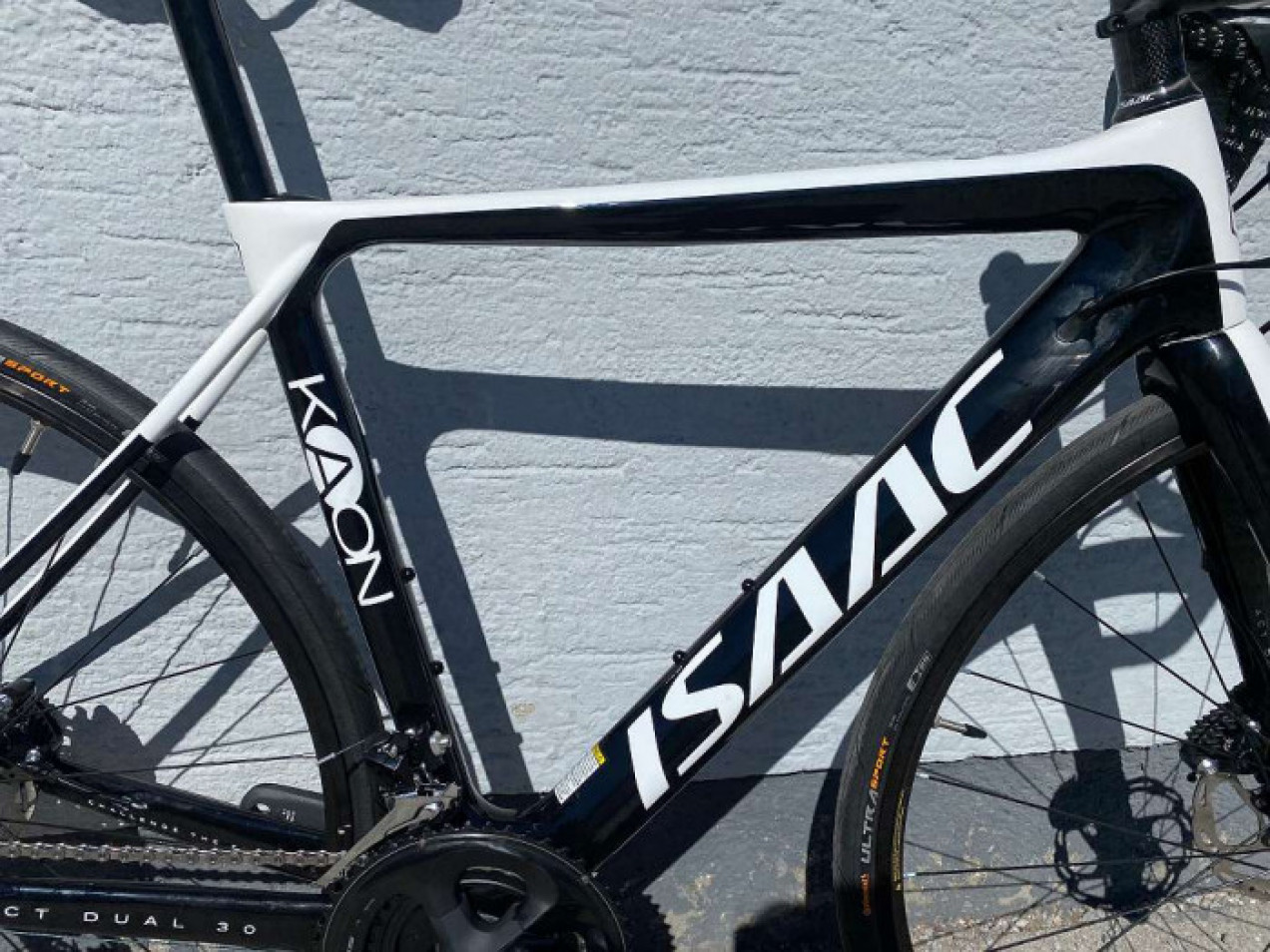 Achetez un vélo d'occasion Isaac Custom Rennrad en 52 cm | buycycle