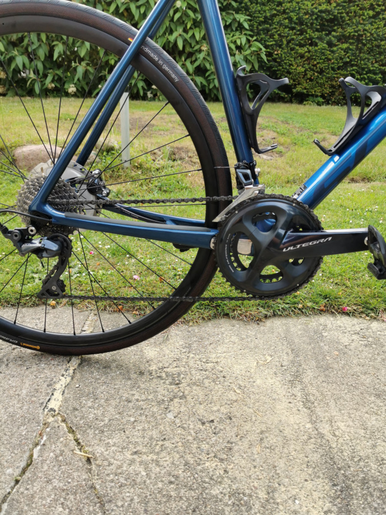 Scott Addict 10 disc carbon used in l | buycycle