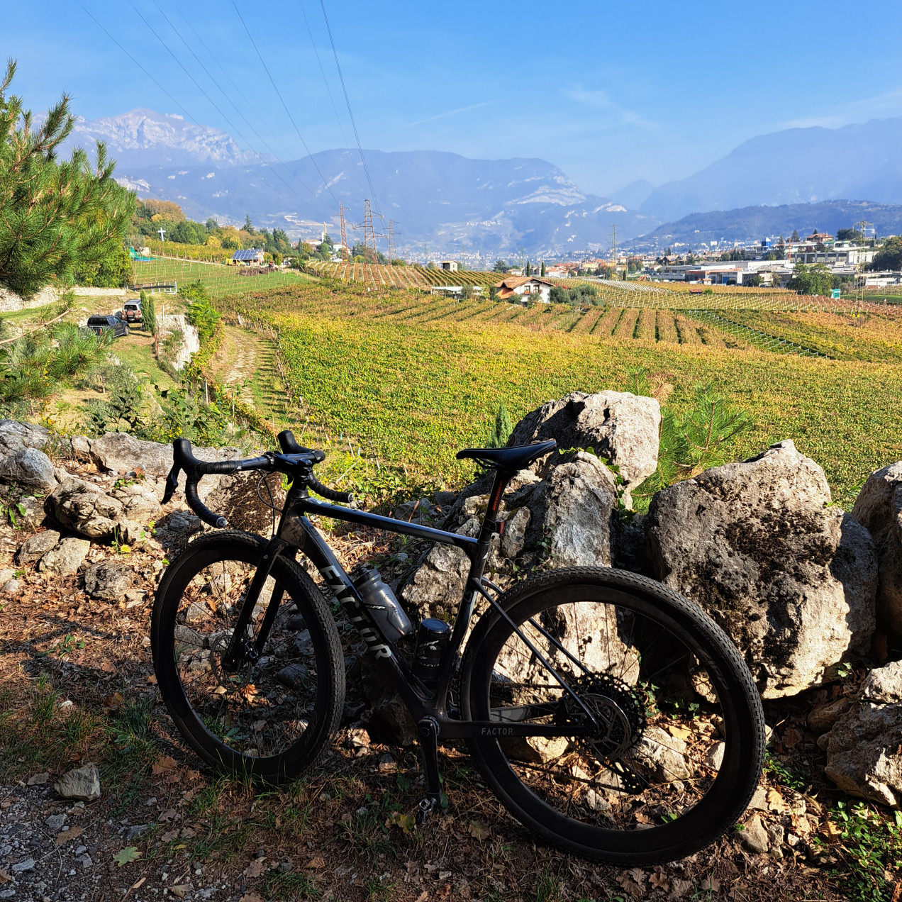 Factor LS SRAM Force eTap AXS Disc used in S | buycycle