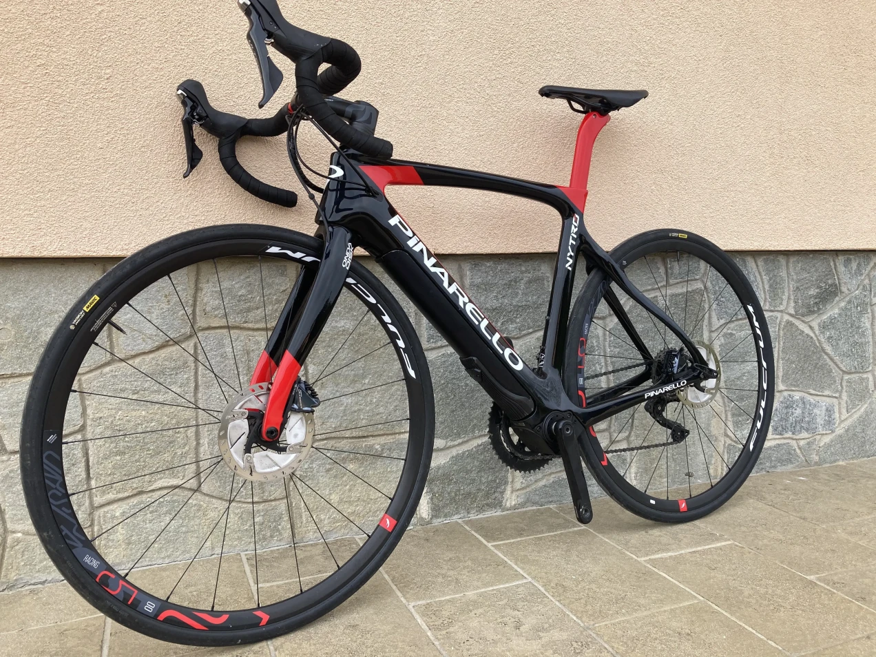 Pinarello NYTRO gebruikt in M | buycycle