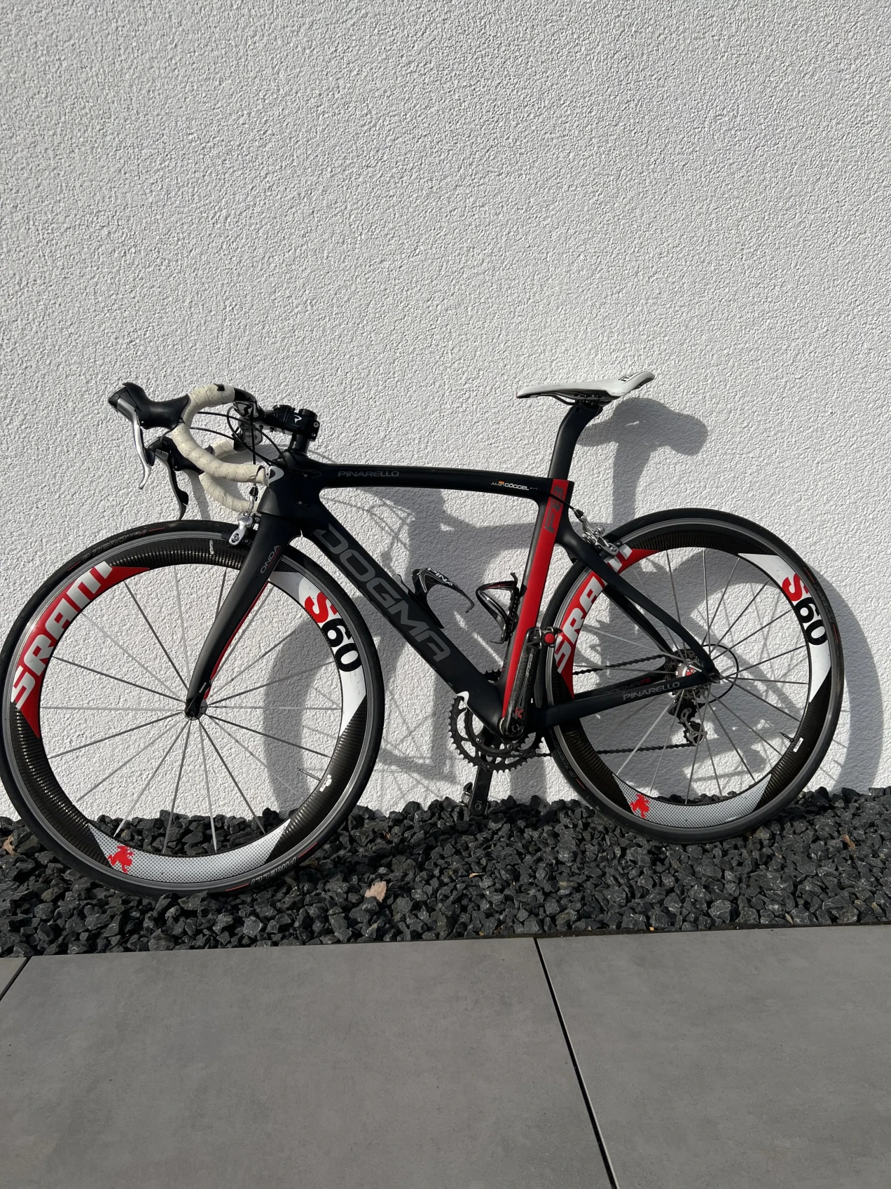 Pinarello DOGMA F8 used in s | buycycle