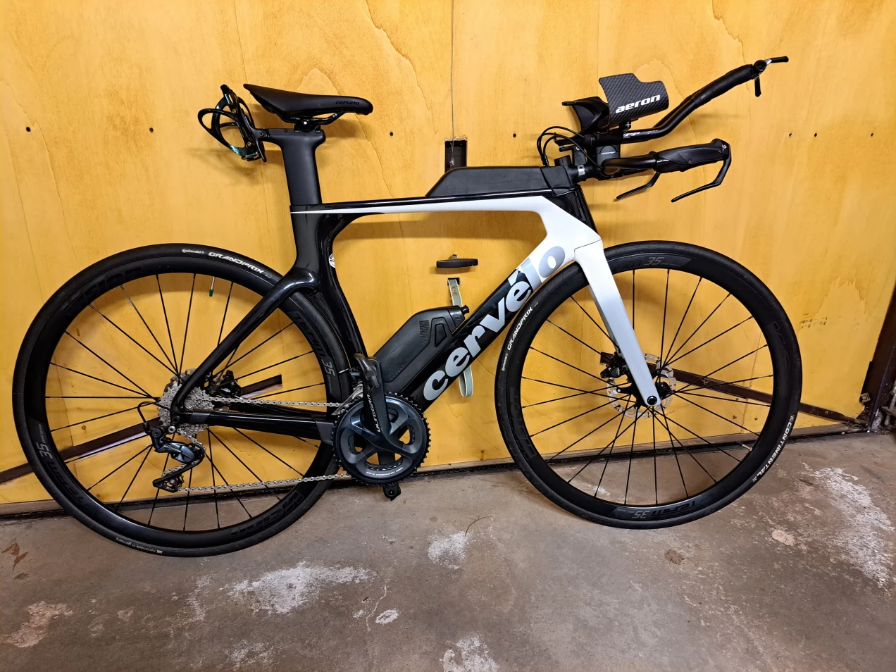 Cervélo P-Series Ultegra Disc used in 54 cm | buycycle