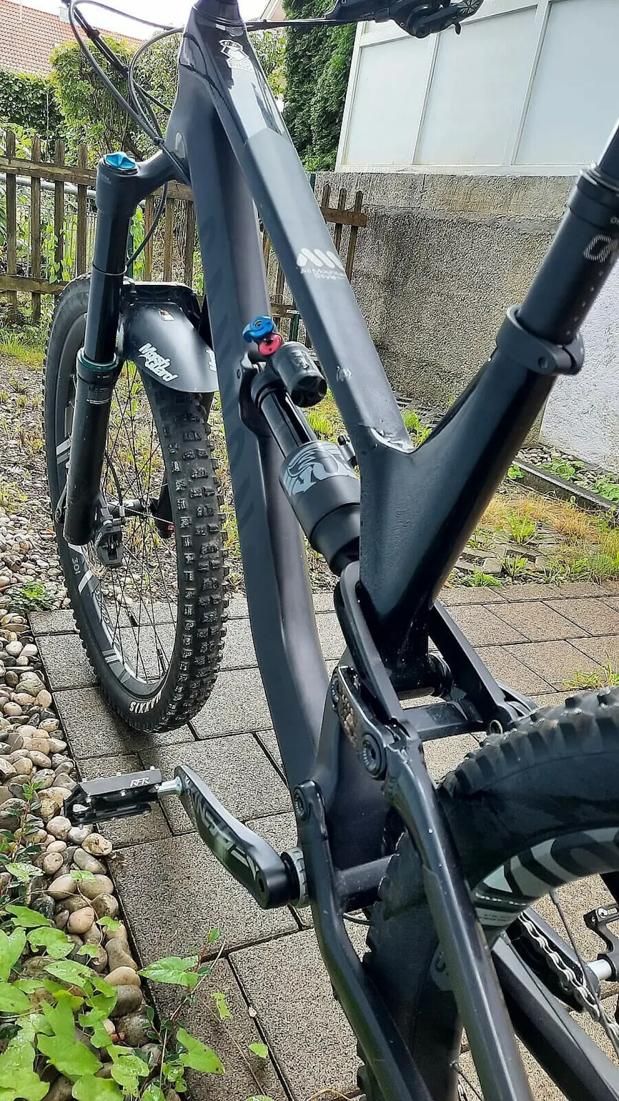 Canyon Torque CF 9.0 Pro gebraucht kaufen M | buycycle