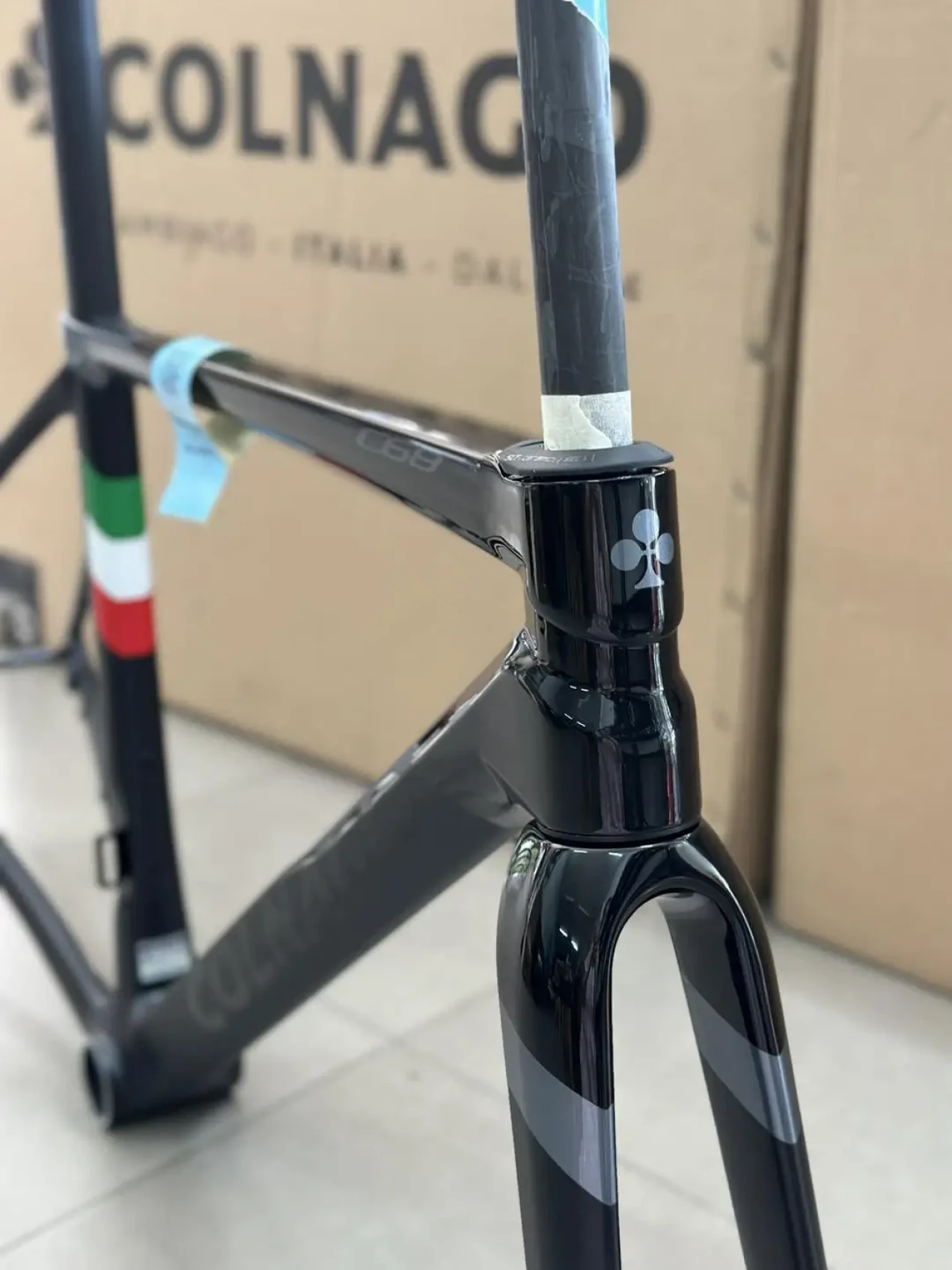 Colnago C68 disc Frameset used in 51 cm | buycycle