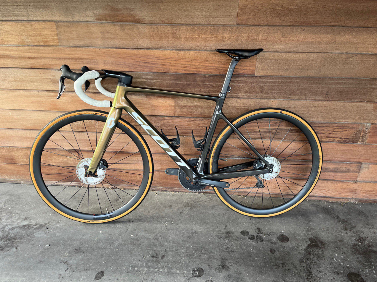 Scott Addict RC 15 used in m | buycycle