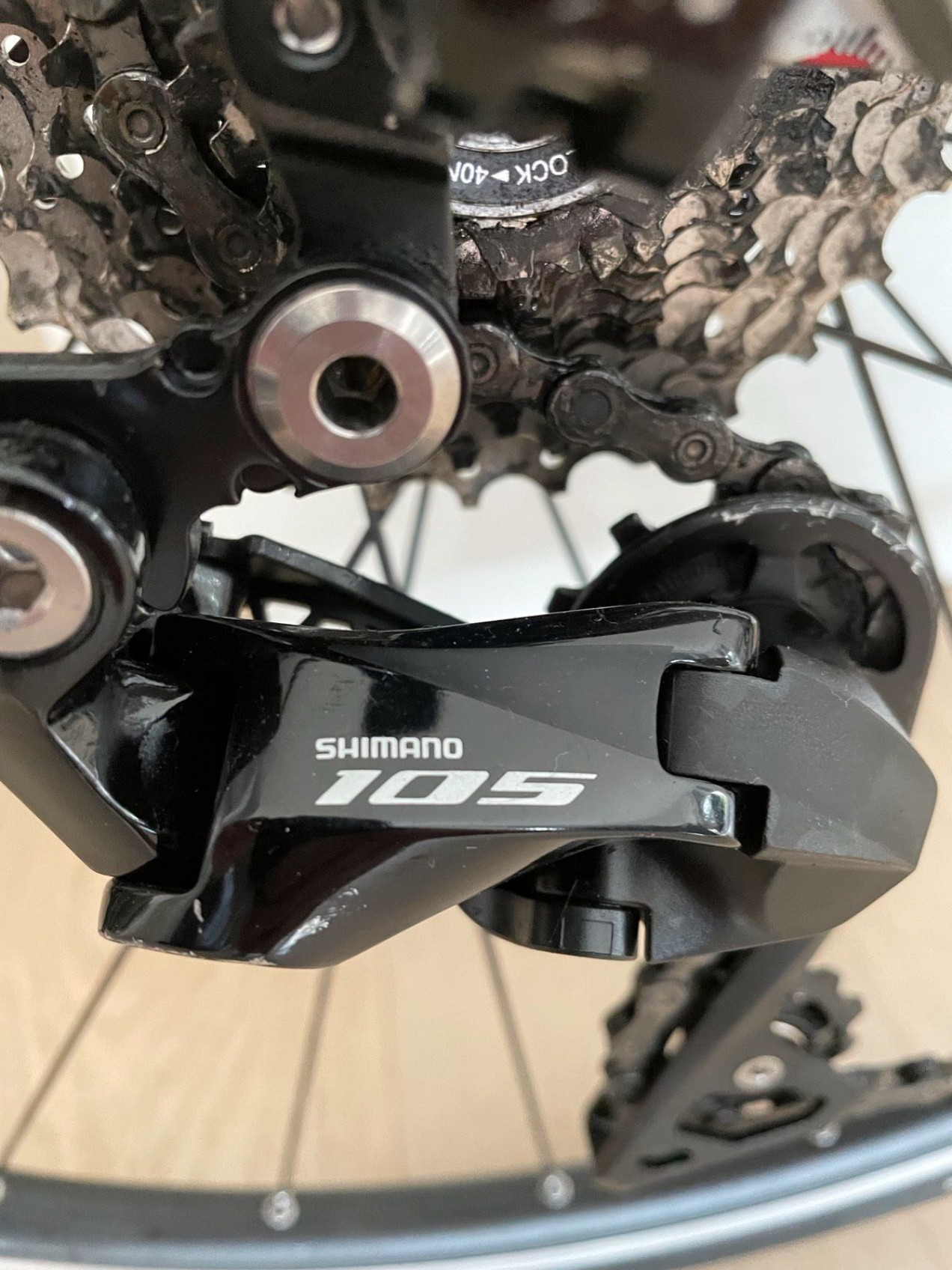 Scott Addict 20 used in XL | buycycle