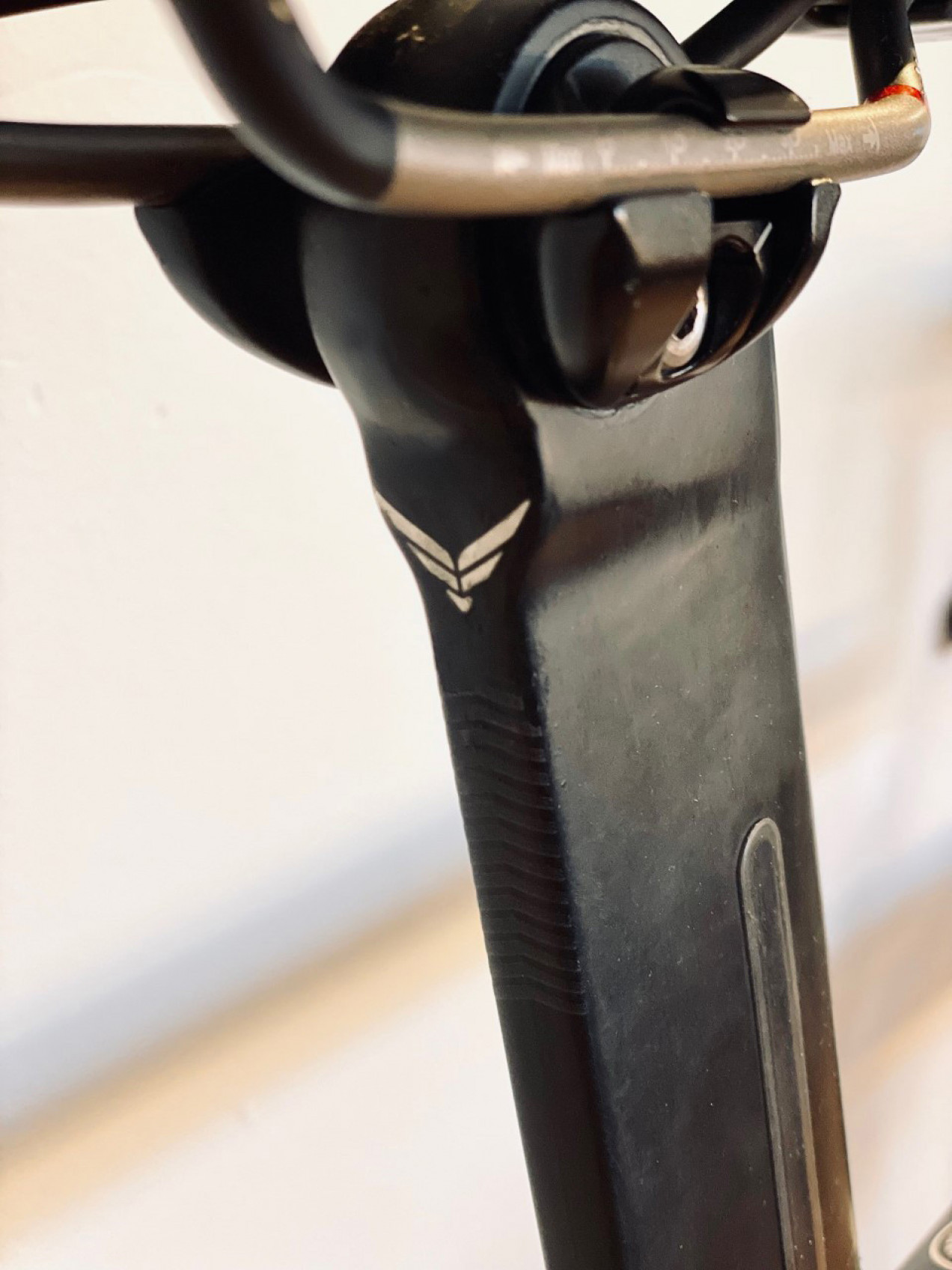 Felt AR Advanced Ultegra Di2 used in m | buycycle