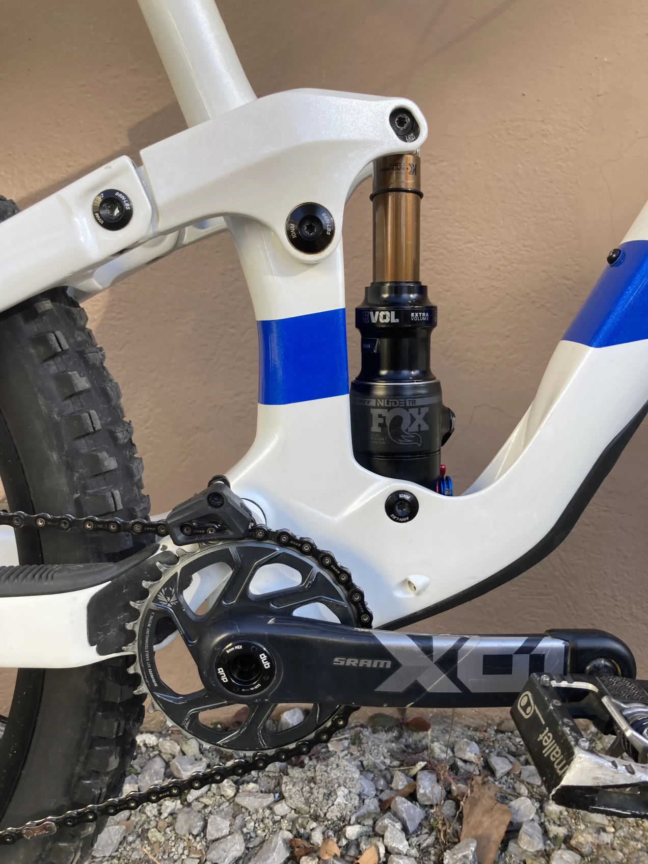 Scott Ransom 900 Tuned AXS used in LG | buycycle