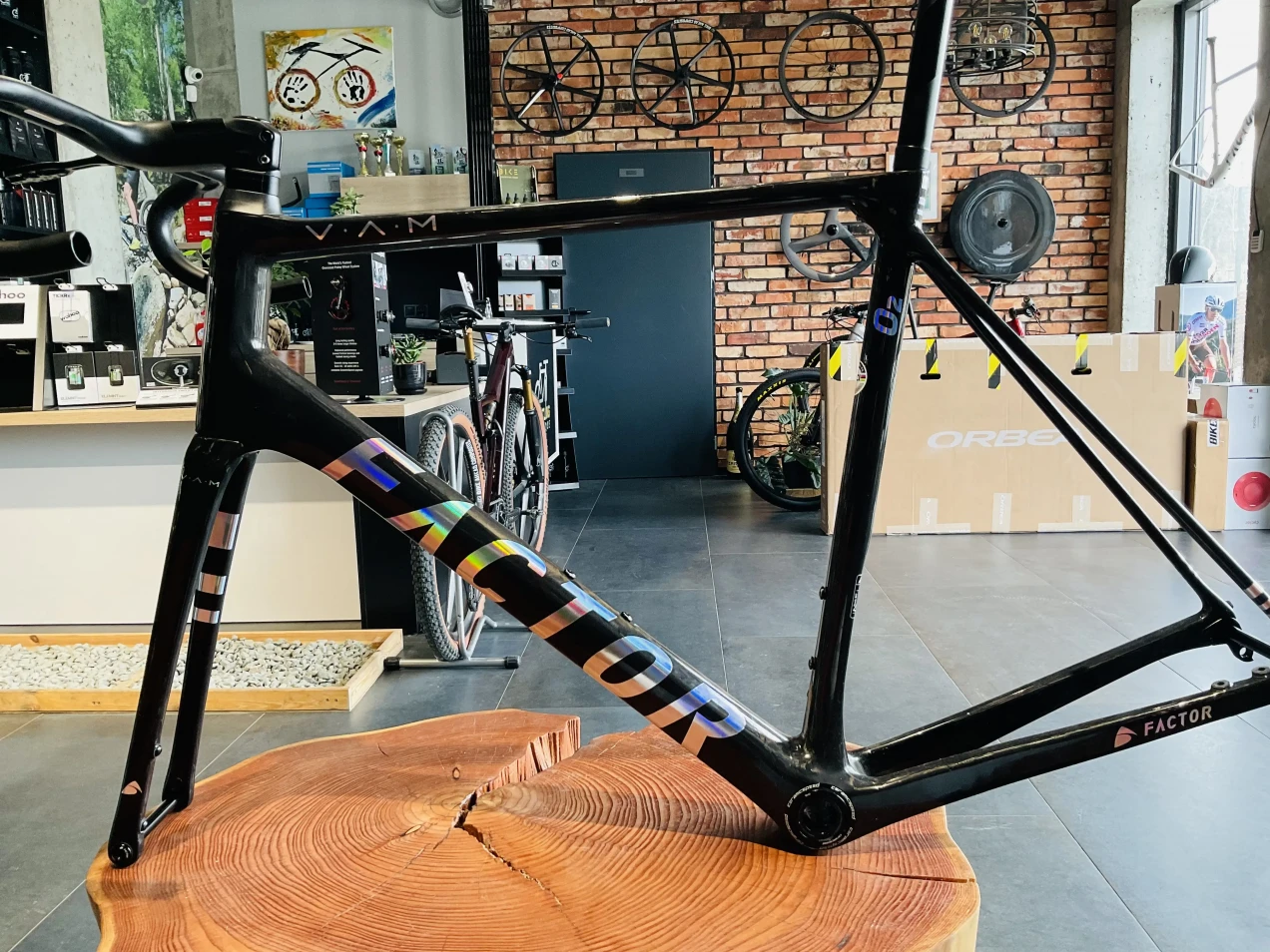 Factor O2 VAM used in 58 cm | buycycle