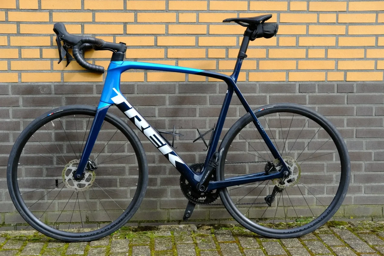 Trek Émonda SL 5 Disc used in 62 cm | buycycle