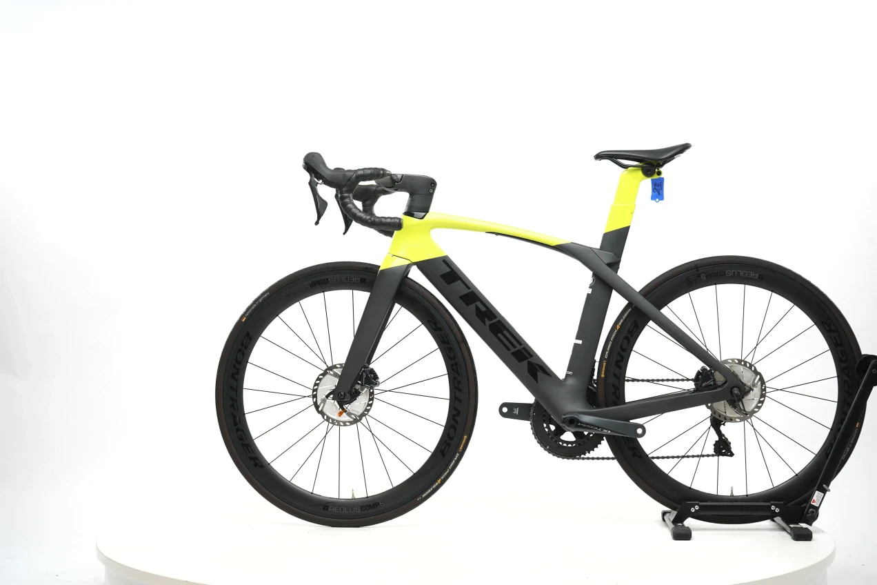 Trek Trek Madone SL 6 Disc used in 52 cm | buycycle