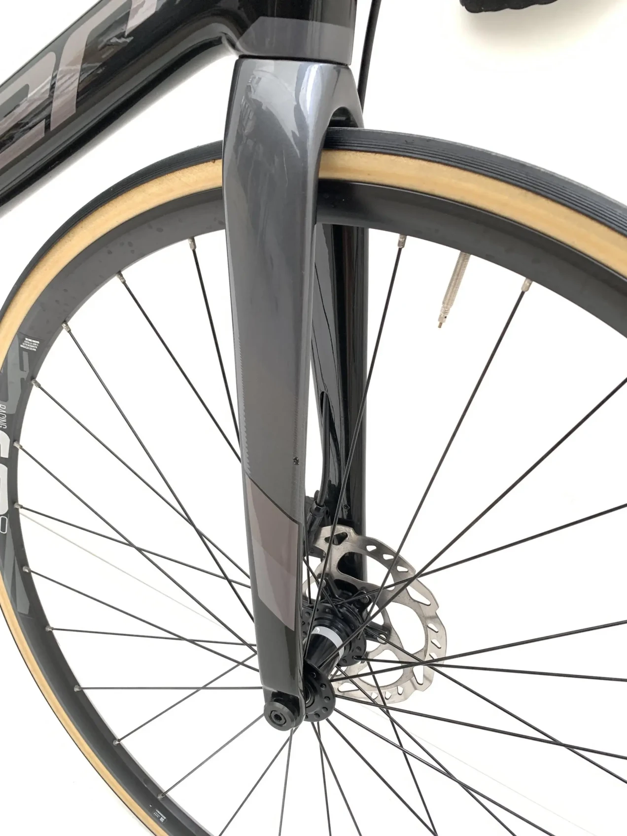 Coluer Invicta used in 54 cm | buycycle