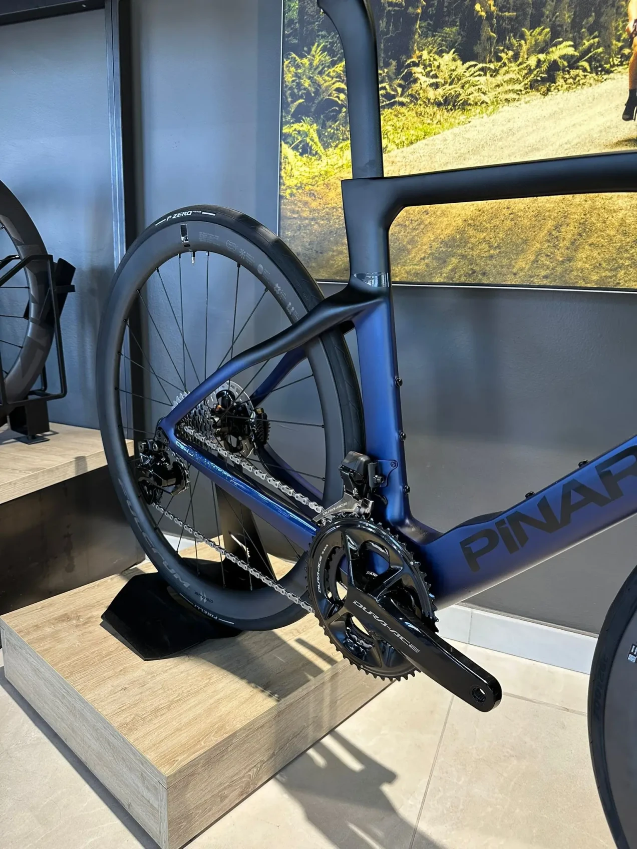 Pinarello DOGMA F MIDNIGHT BLUE 51,5 utilizado en 52 cm | buycycle