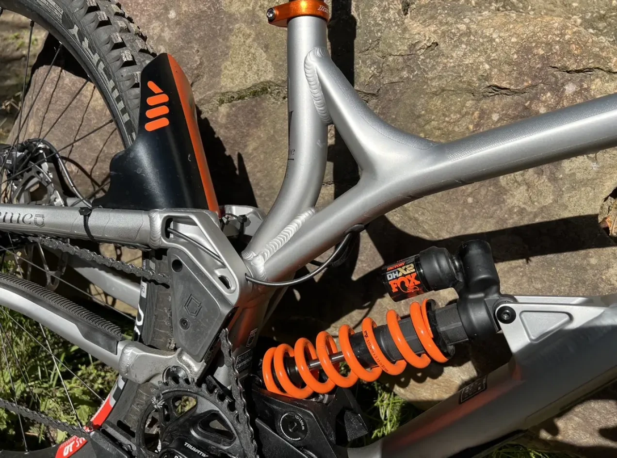 Commencal SUPREME DH SIGNATURE used in XL | buycycle