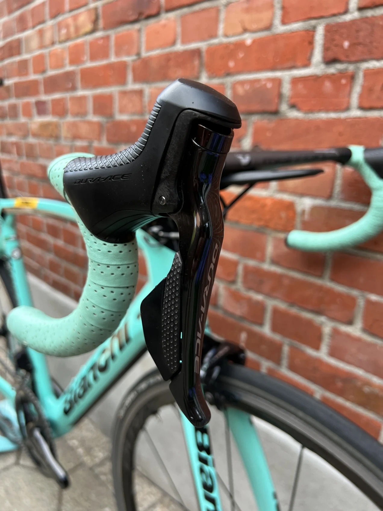 Achetez un vélo d'occasion Bianchi Oltre XR4 CV 7,5 kg! Full Carbon ...