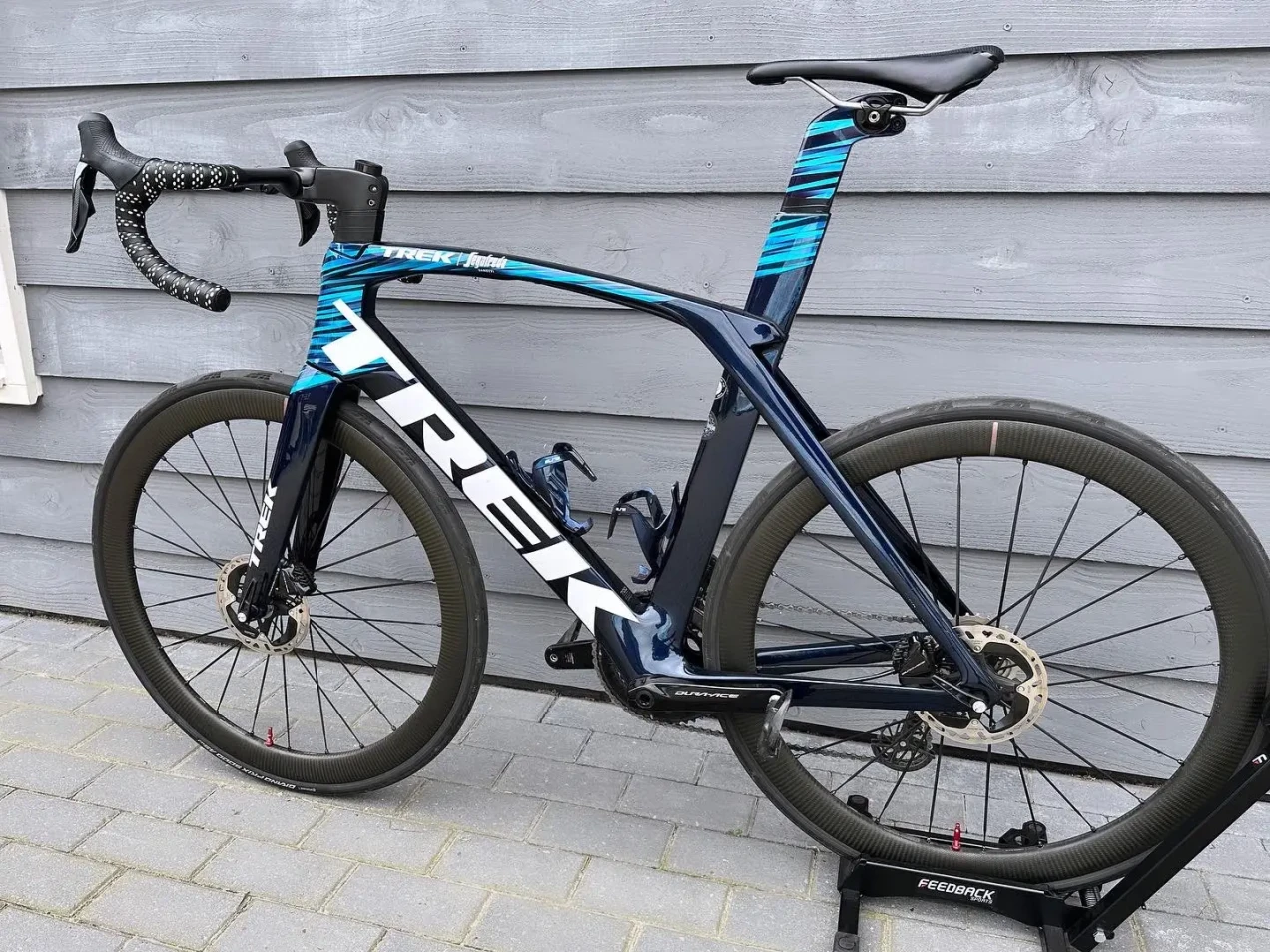 Trek Madone SLR 6 Disc used in 58 cm | buycycle