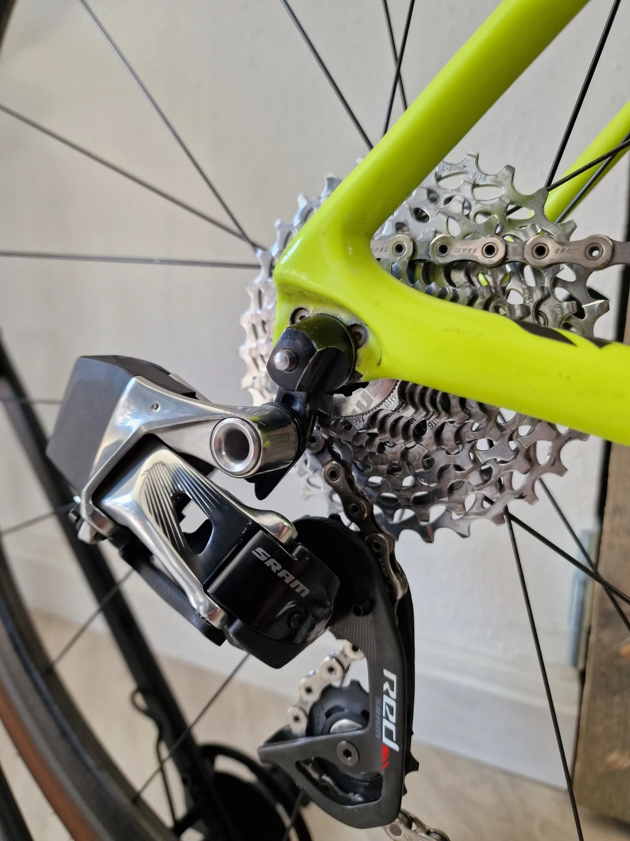 Giant TCR Advanced SL 0 SRAM RED ETAP gebraucht kaufen M | buycycle