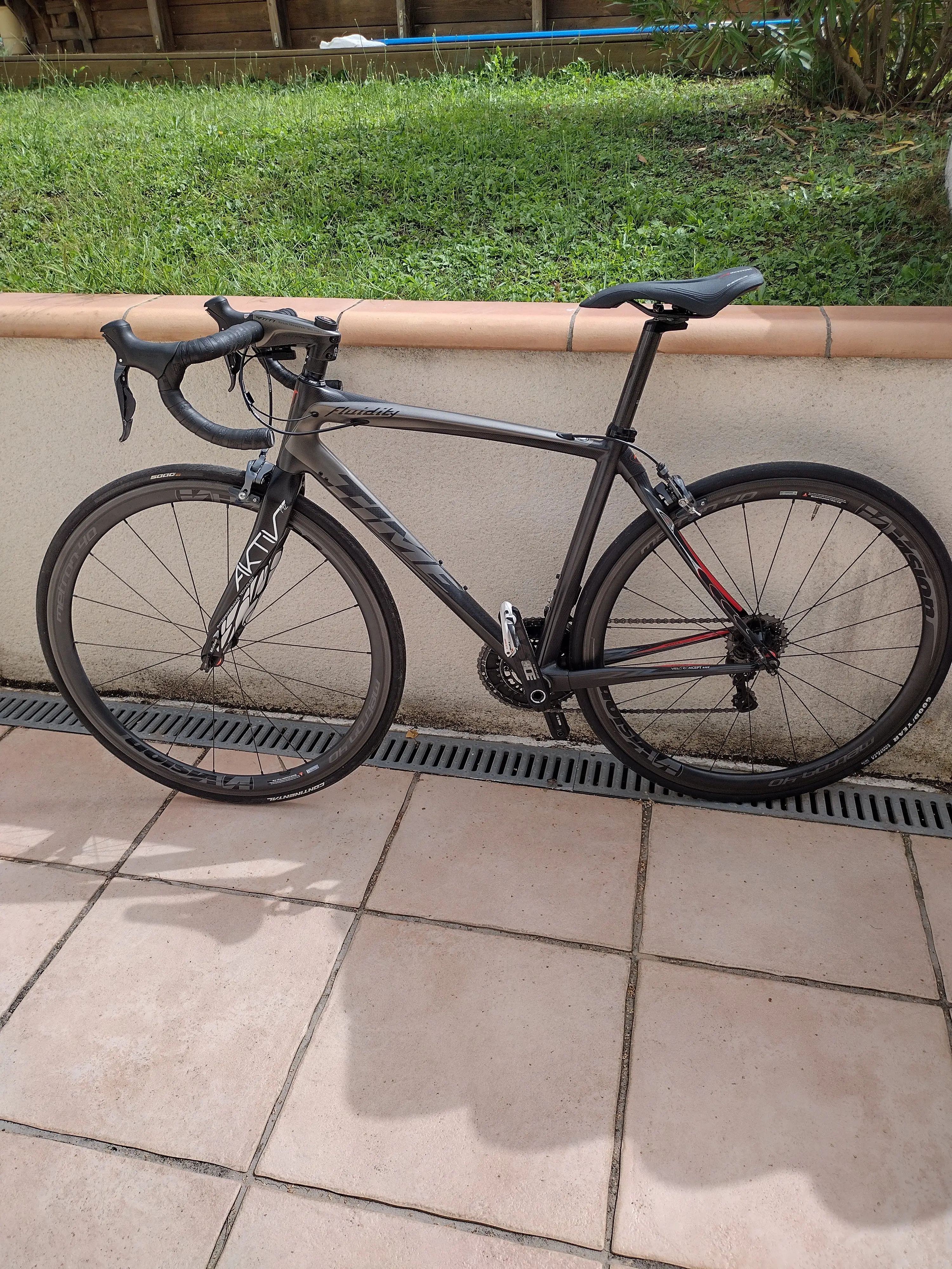 Time VRS Fluidity Di2 Frameset gebruikt in 50 cm | buycycle