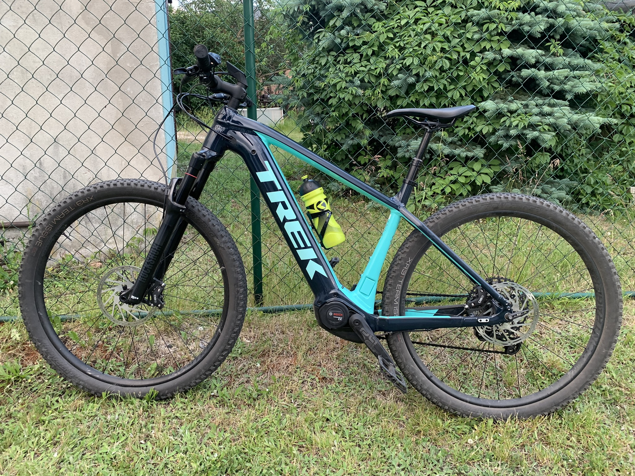 Trek Powerfly 7 Gen 3 used in L | buycycle