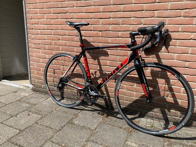 Giant TCR 1 used in 53 cm | buycycle