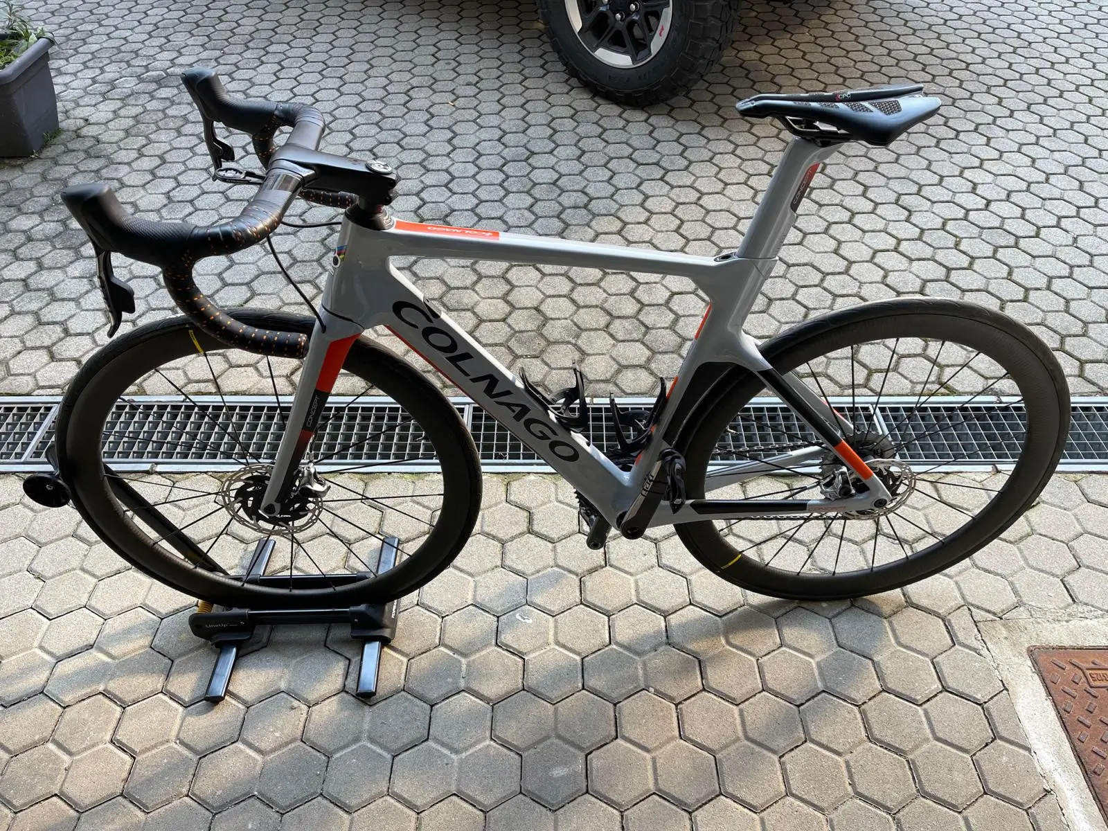 Colnago Concept Disc Frameset used in m | buycycle