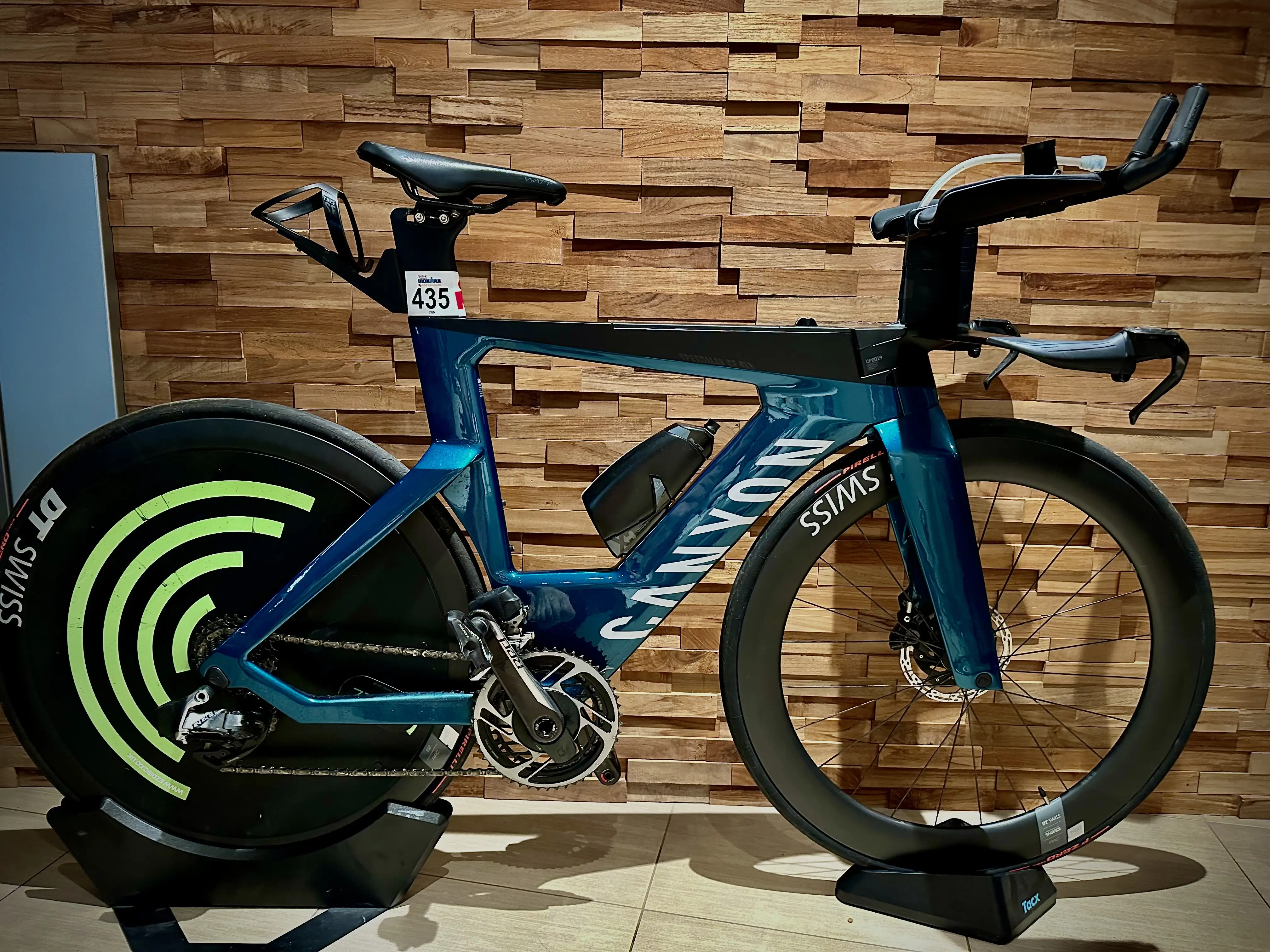 Canyon Speedmax CF SLX 7 Disc eTap used in s | buycycle