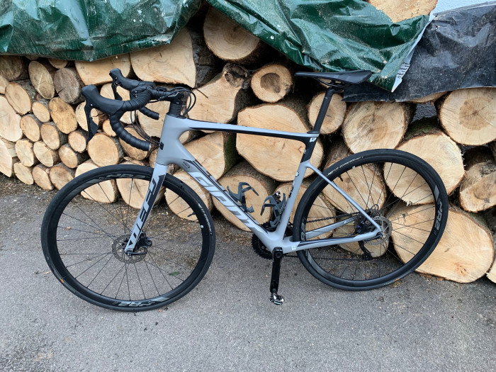 Giant Defy Advanced 2 used in 46 cm | buycycle