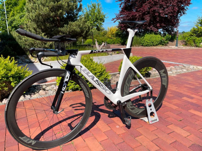 Achetez un vélo d'occasion Basso Konos en 53 cm | buycycle