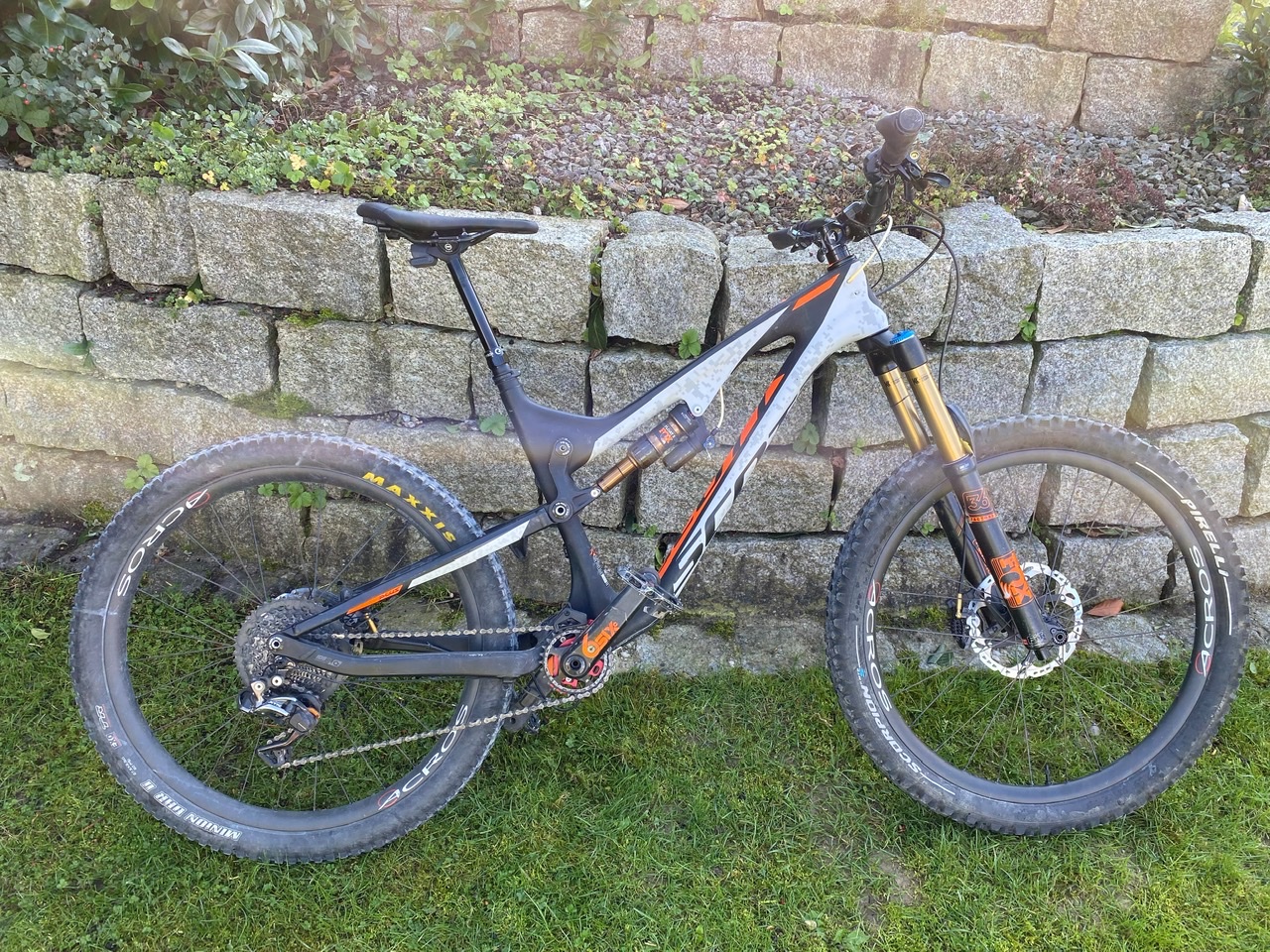 Scott Genius LT 710 Plus used in L | buycycle