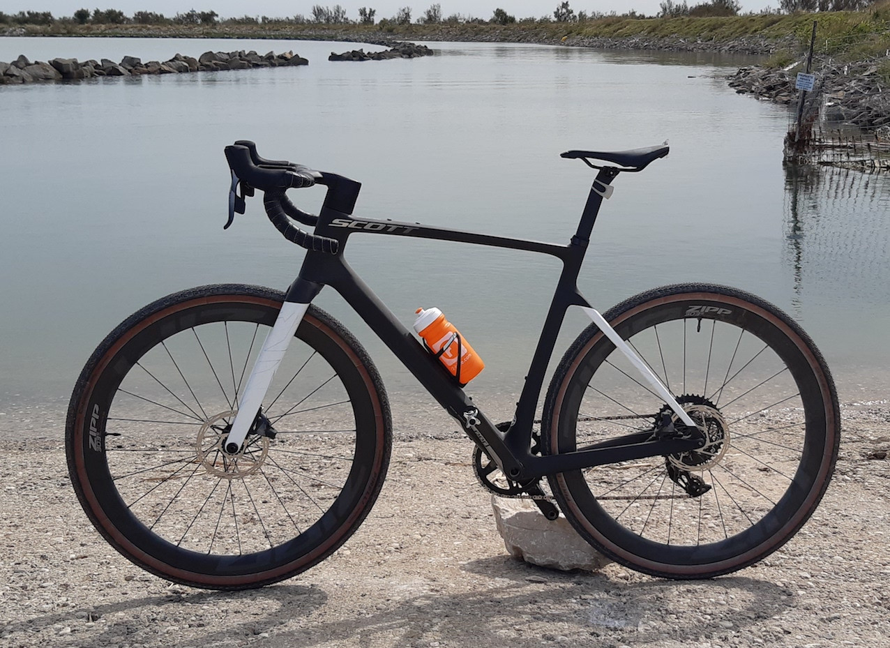 Scott Addict Gravel Tuned HMX used in L | buycycle