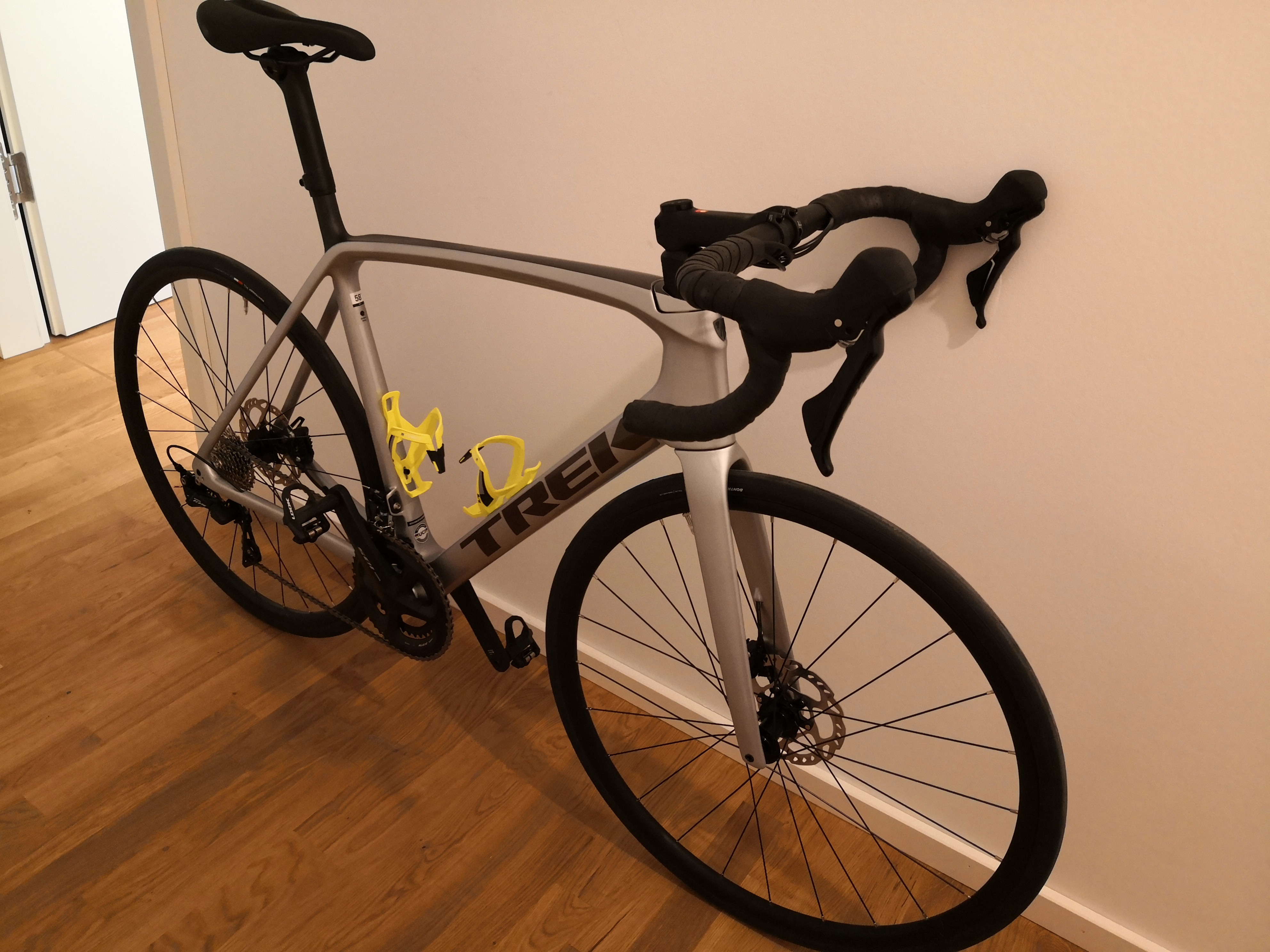 Trek Émonda SL 5 Disc used in XL | buycycle