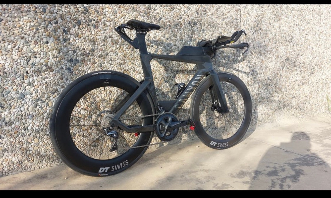 Canyon Speedmax CF 8 DISC wykorzystywany w MD | buycycle