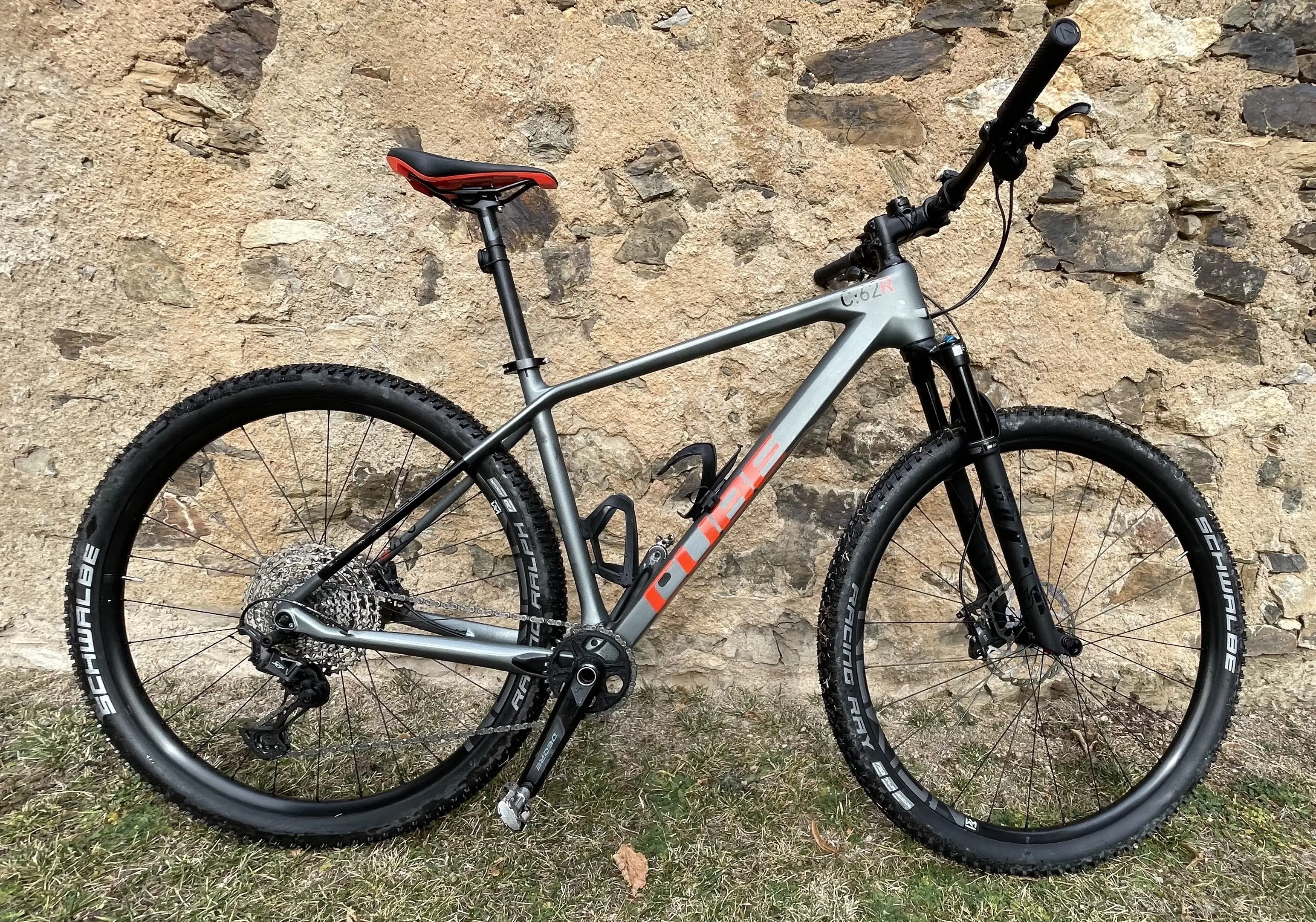 CUBE REACTION C:62 RACE used in L | buycycle