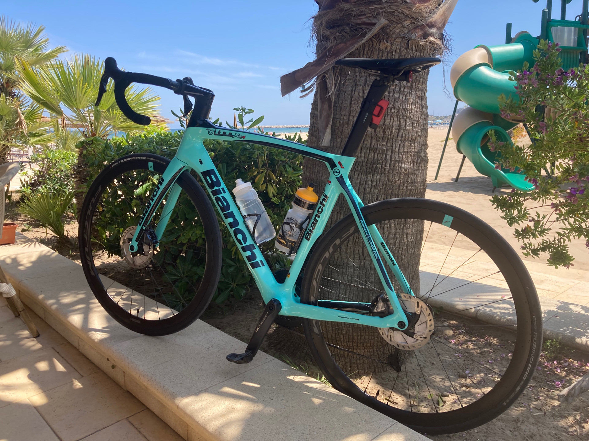 Bianchi Oltre XR4 Disc Ultegra Di2 gebraucht kaufen L | buycycle