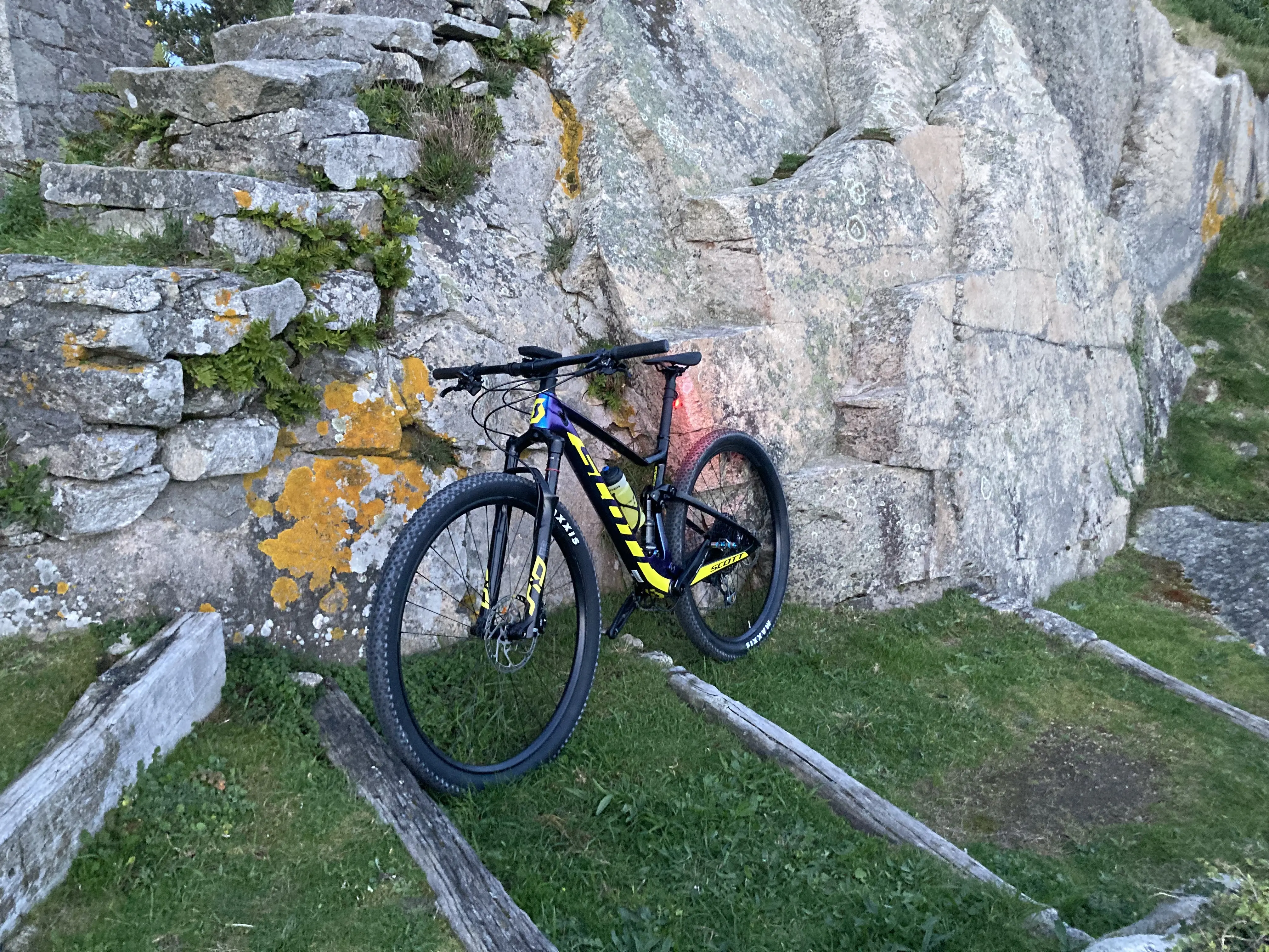 Scott Spark RC 900 Team Issue AXS used in m | buycycle