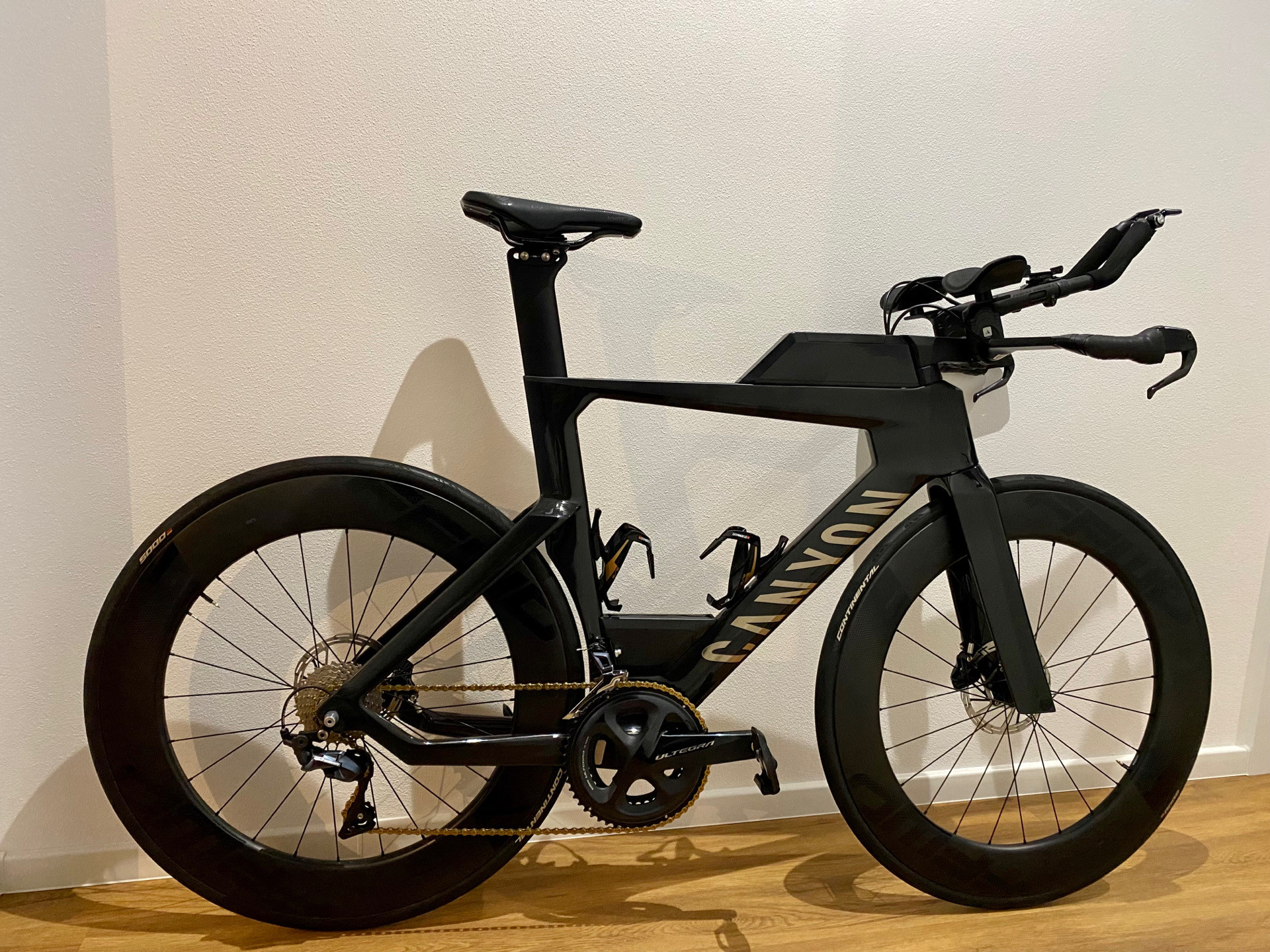 Canyon Speedmax CF 8 DISC used in M | buycycle