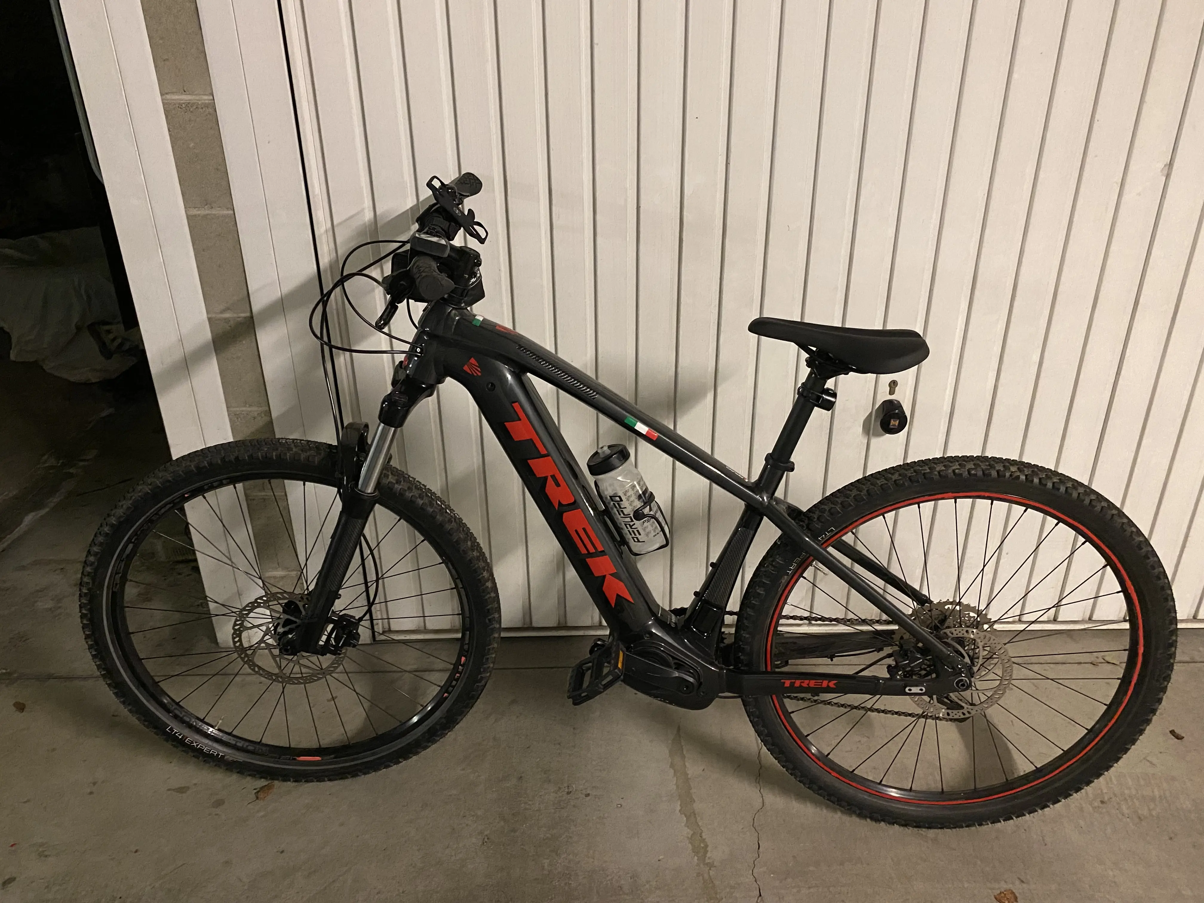 Trek Powerfly 4 Gen 3 used in M | buycycle