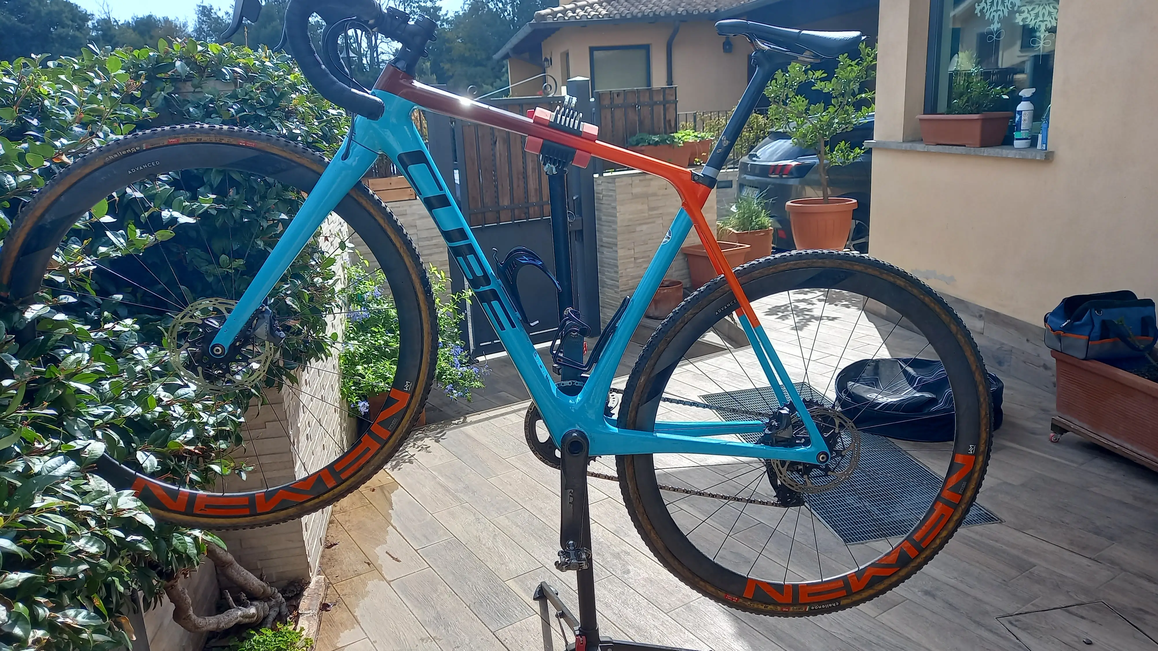 CUBE CROSS RACE C:62 SLT used in 53 cm | buycycle