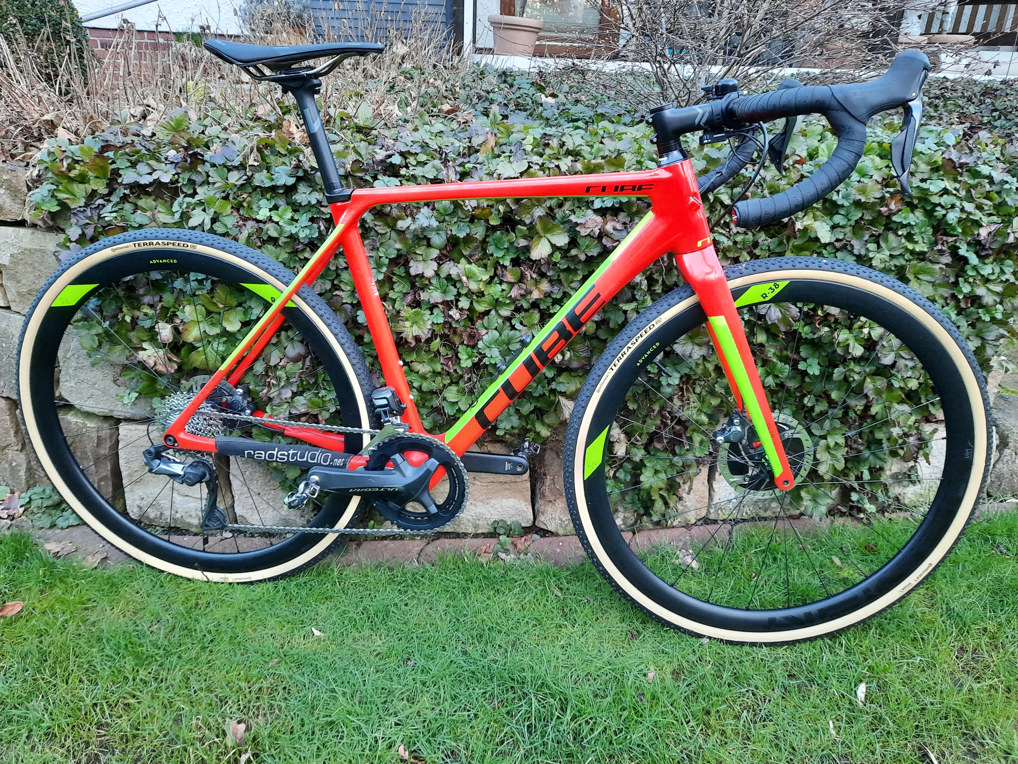 CUBE CROSS RACE C:62 SLT used in m | buycycle