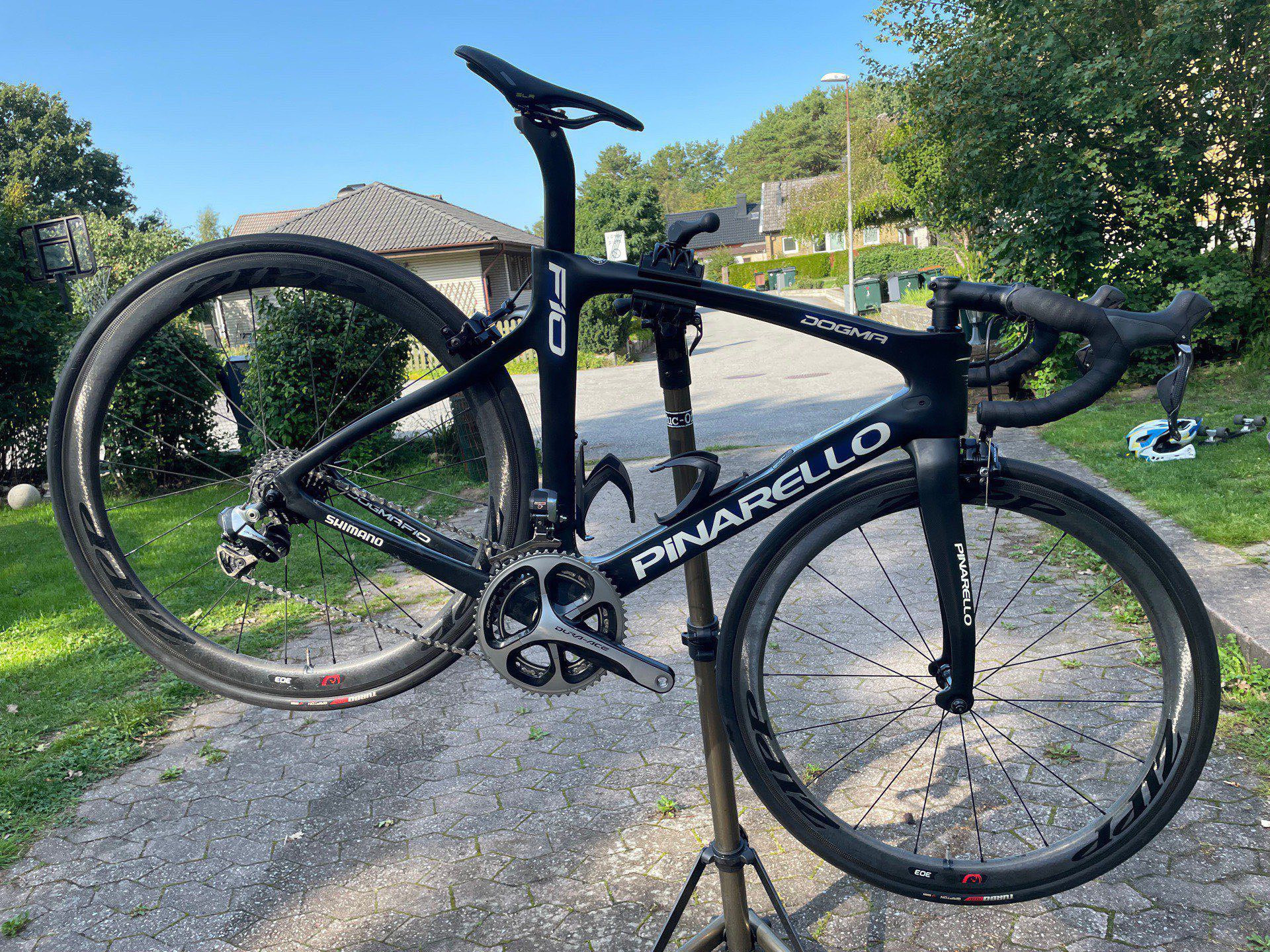 Pinarello DOGMA F10 Team Sky utilizado en m | buycycle