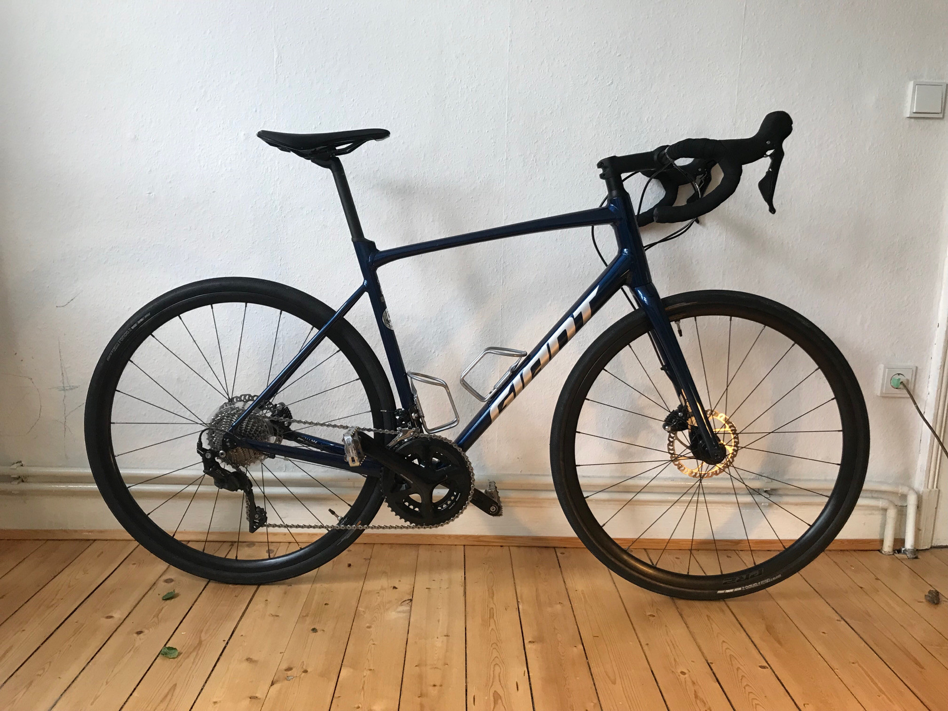 Giant Contend AR 1 used in l | buycycle