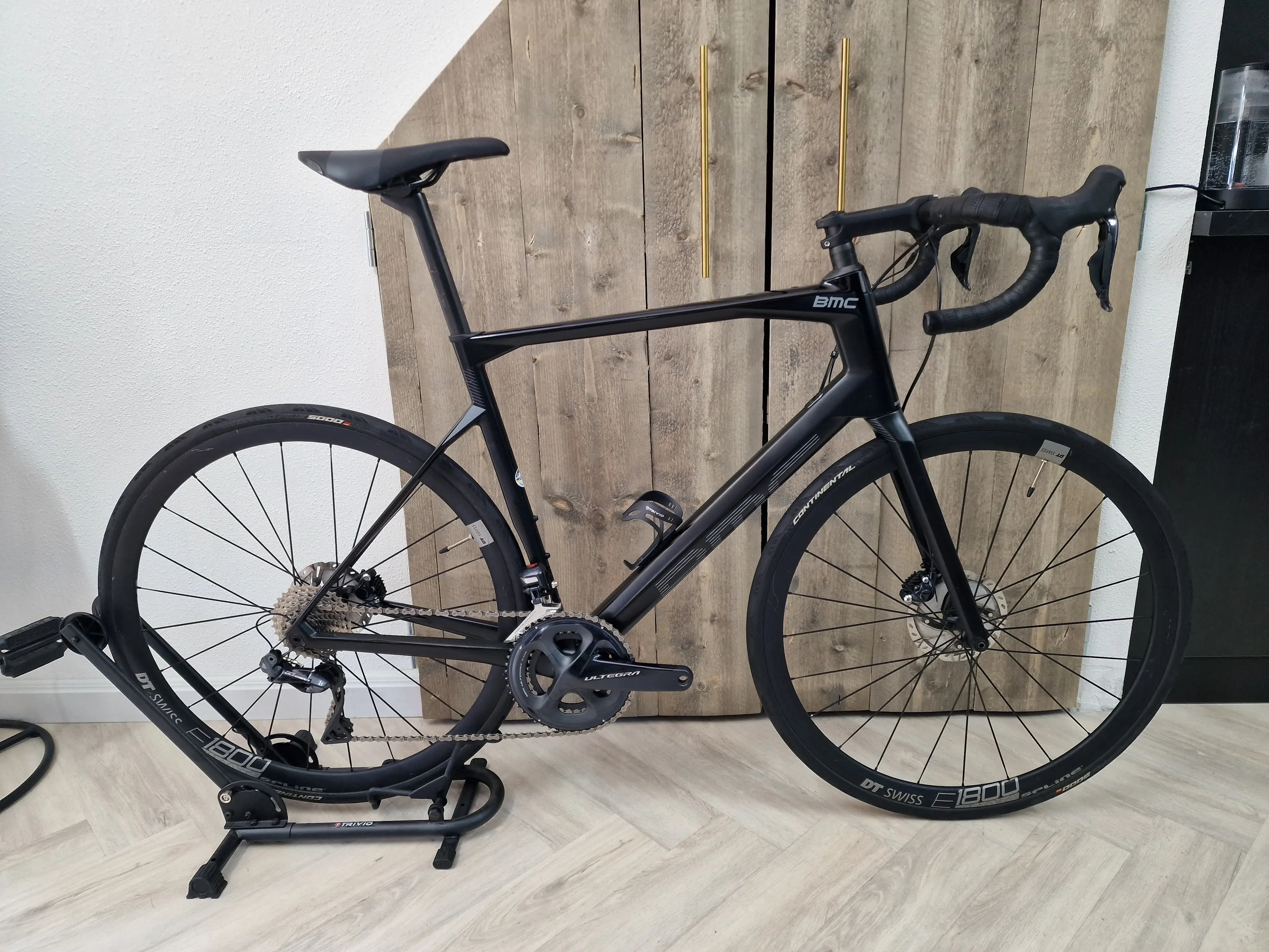 BMC Roadmachine 02 ONE used in 58 cm | buycycle