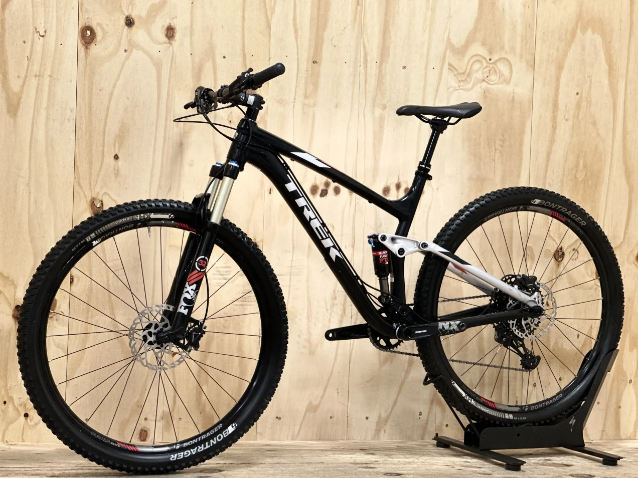 Trek Fuel EX 8 used in 46 cm | buycycle