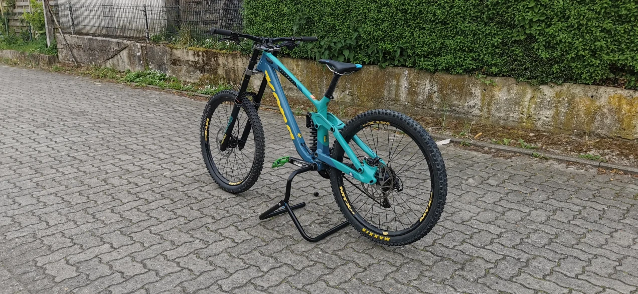 Kona Operator used in LG | buycycle